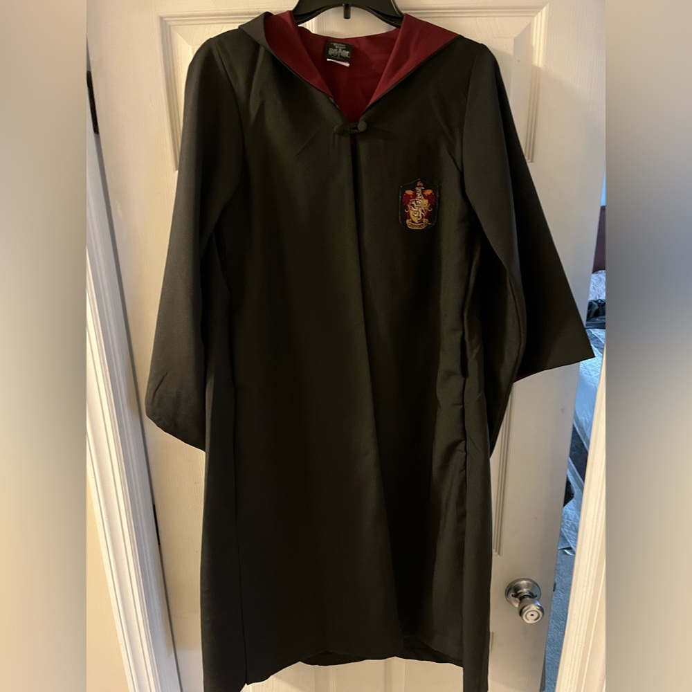 Universal Studio’s Harry Potter Robe - Gem